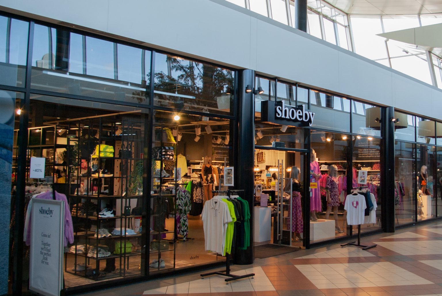 Shoeby Ede Stadspoort – Winkelcentrum Stadspoort